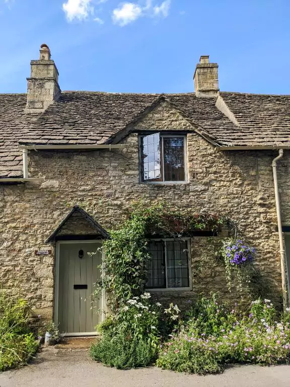 Baker’s Cottage | Cotswolds Guide