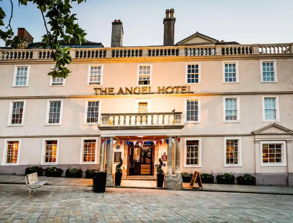 Best Western Plus Angel Hotel | Cotswolds Guide