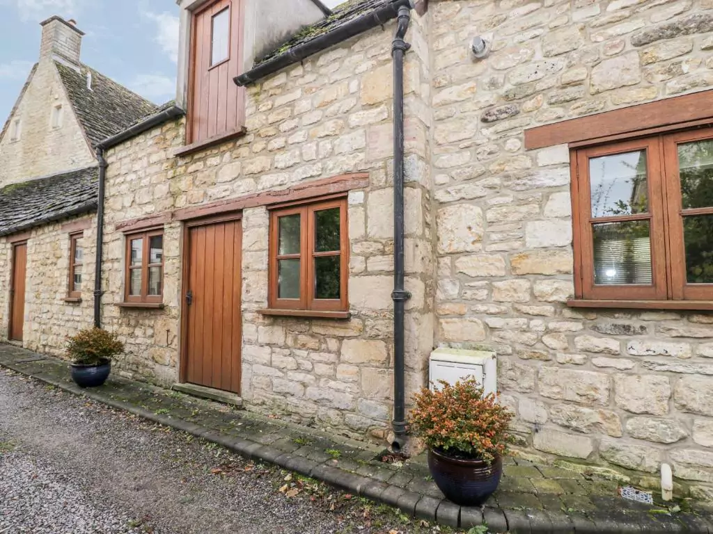 Chapel Cottage | Cotswolds Guide